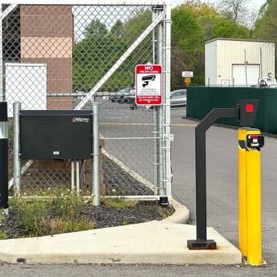 Nice HySecurity SlideSmart HD25 Commercial Slide Gate Opener w/ Battery ...
